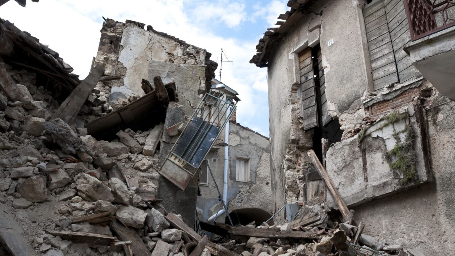 Earthquakes, Climate Change, and Rising Risks: What We Know and Why It ...