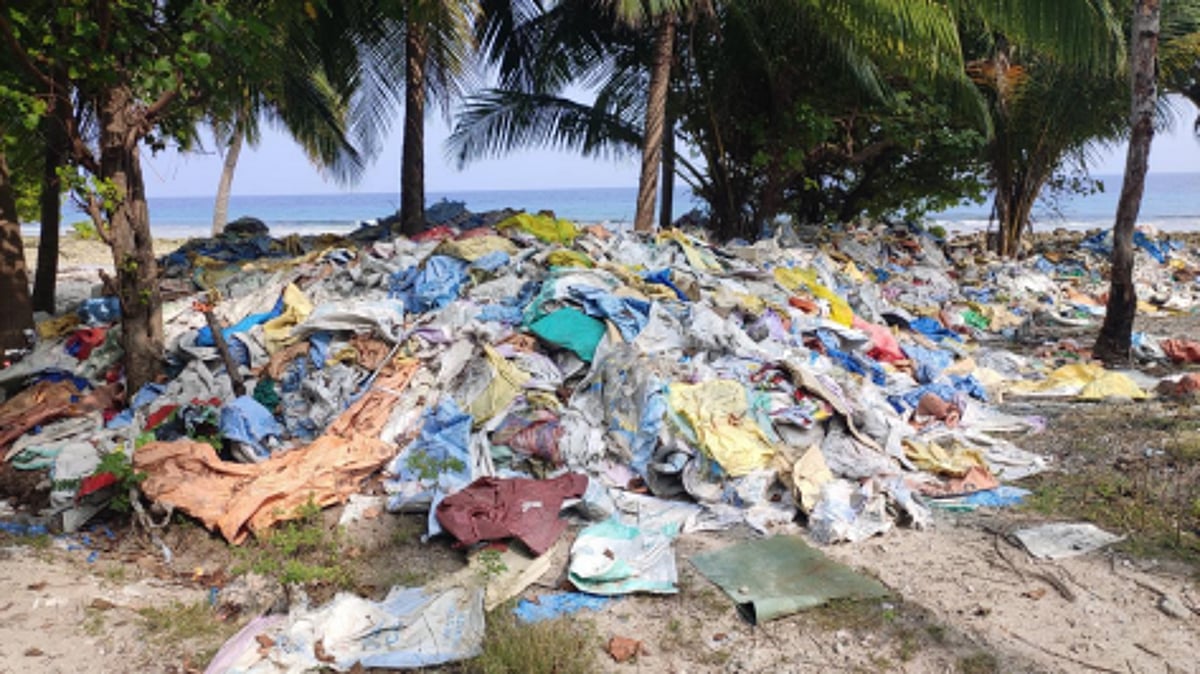 Toxic Fire Exposes Lakshadweep Mounting Waste Crisis - Disasters News